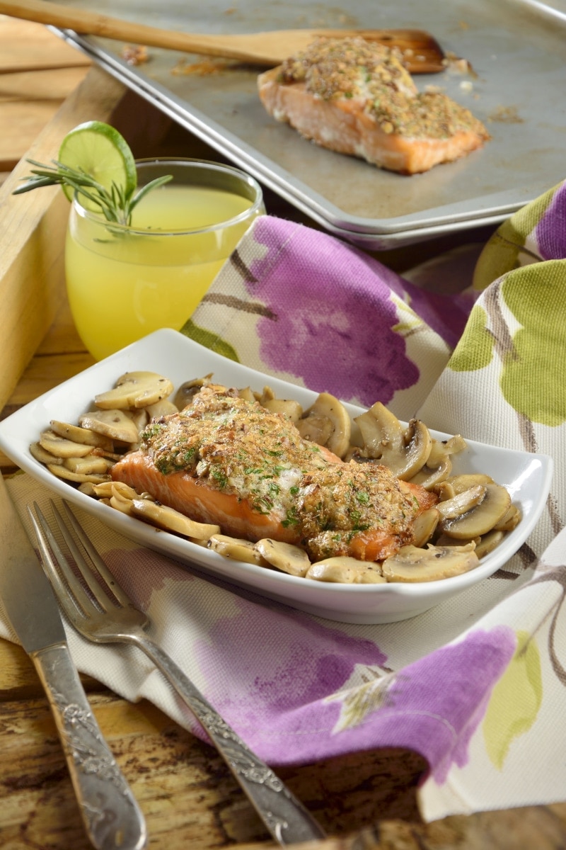 Salmón con Costra de Nuez